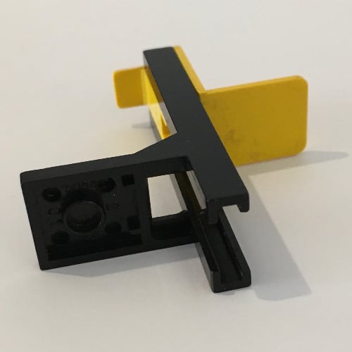 LEGO PART 3430c02 Forklift Mast and Carriage 2 x 2 Plate and Yellow ...