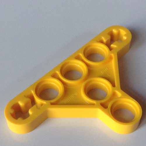 LEGO PART 99773 Technic Beam Triangle Thin [Type II] | Rebrickable ...