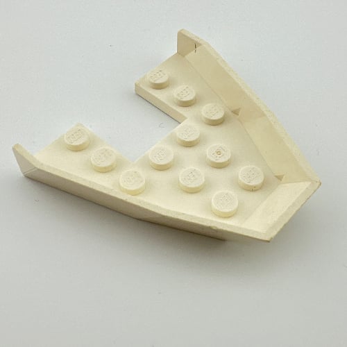 LEGO PART 2627 Boat Hull Section, Bow Top 6 x 6 x 1 | Rebrickable ...