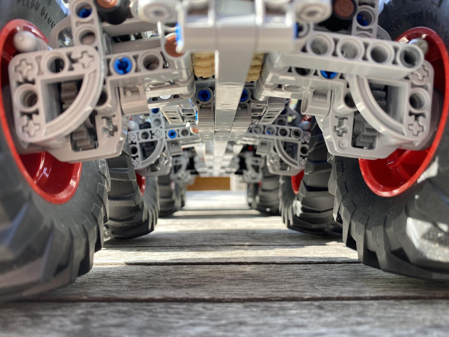 LEGO MOC TATRA T813 KOLOS by MajklSpajkl | Rebrickable - Build with LEGO