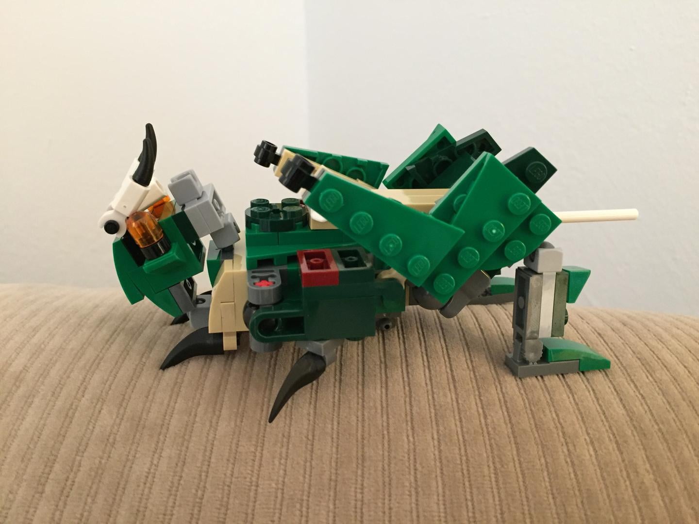 LEGO MOC Mighty Hopper by thesagan | Rebrickable - Build with LEGO