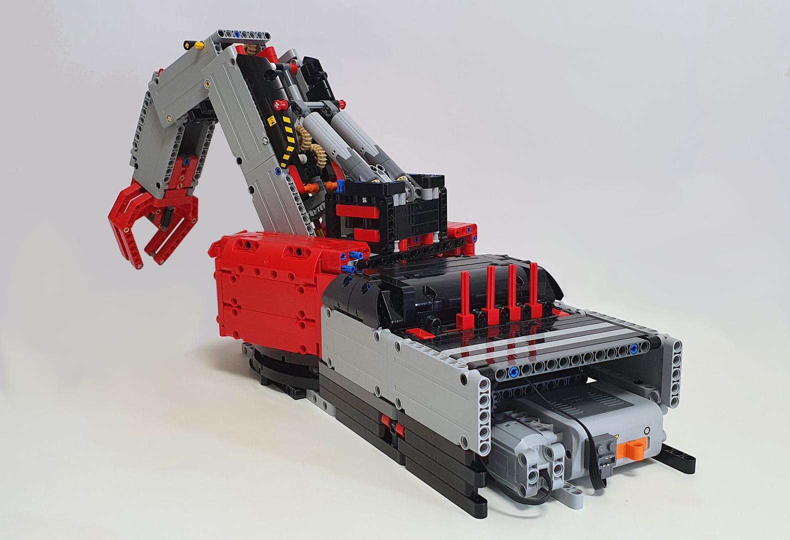 LEGO MOC Robot arm (alternate model 42082) by Kartmen | Rebrickable ...