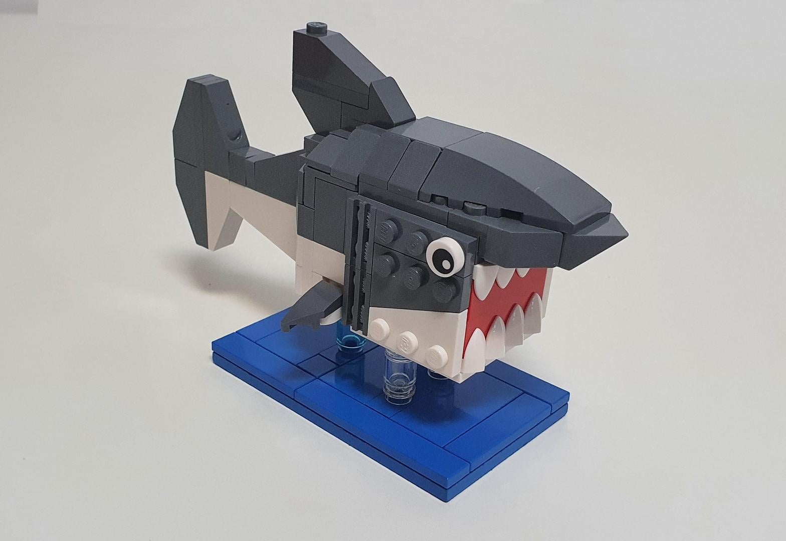 LEGO MOC BrickHeadz Shark by Leewan | Rebrickable - Build with LEGO