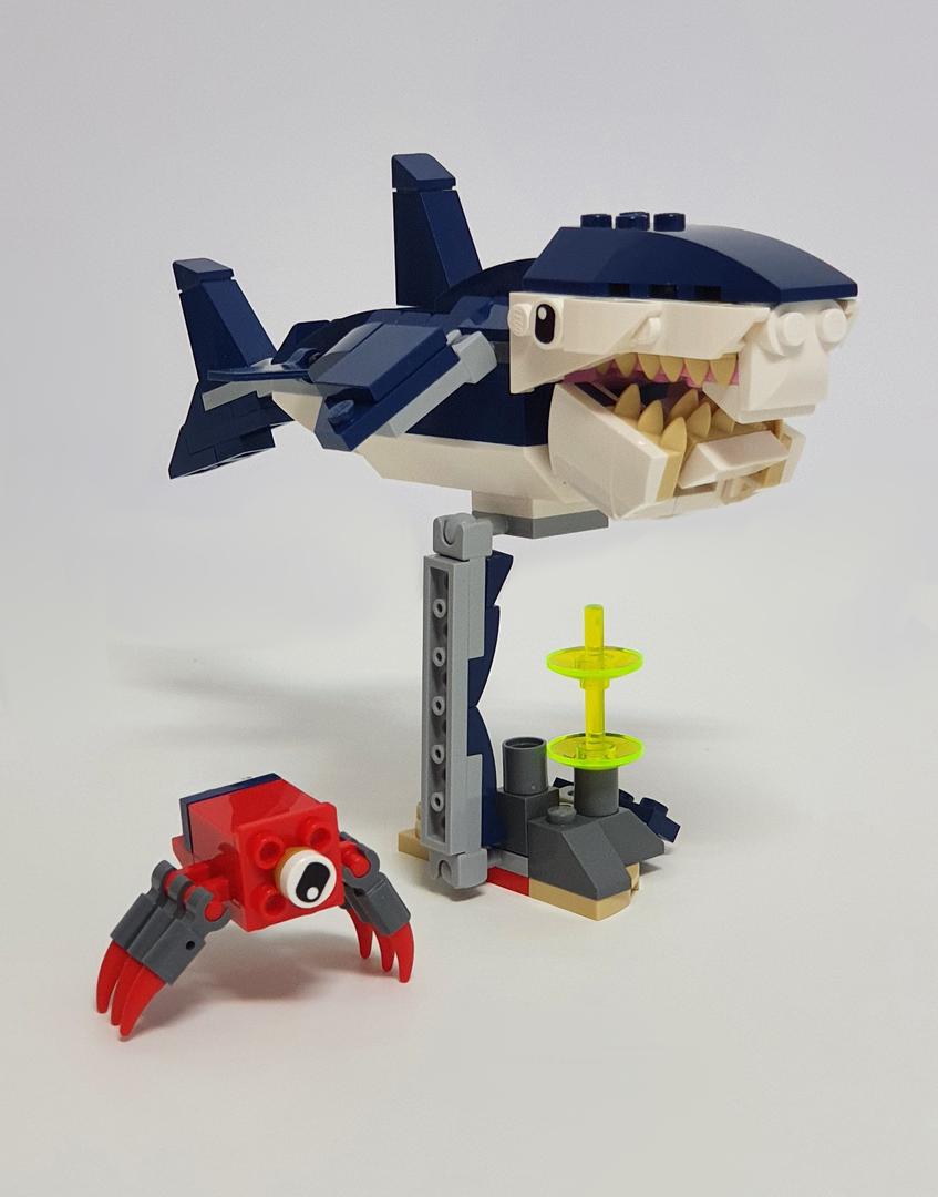 LEGO MOC Alternate Shark by LeadWoods | Rebrickable - Build with LEGO