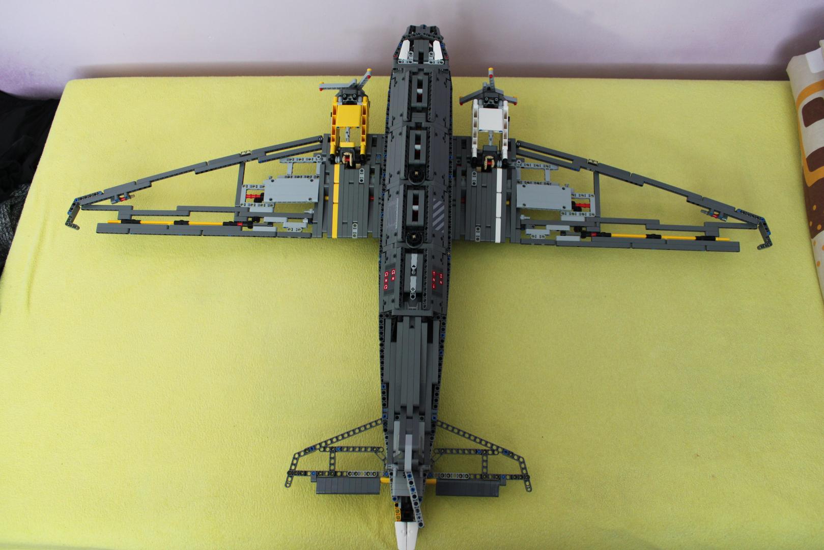 LEGO MOC Douglas C-47 by MK constructor | Rebrickable - Build with LEGO