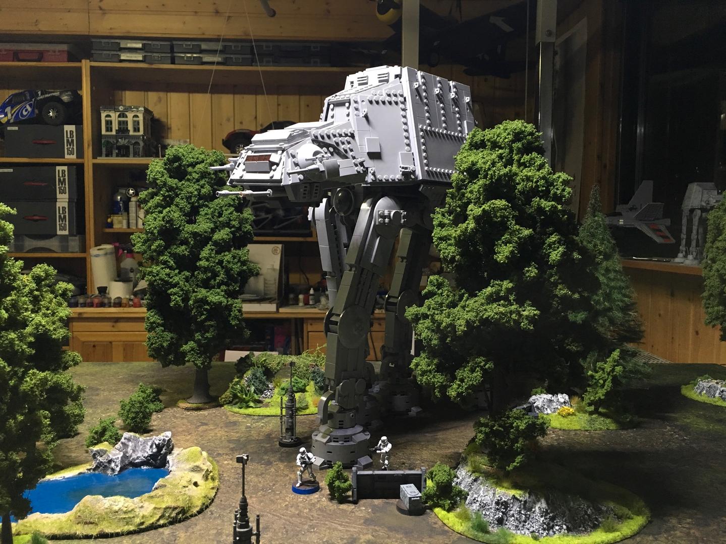 LEGO MOC Plus-Size AT_AT by raskolnikov | Rebrickable - Build with LEGO