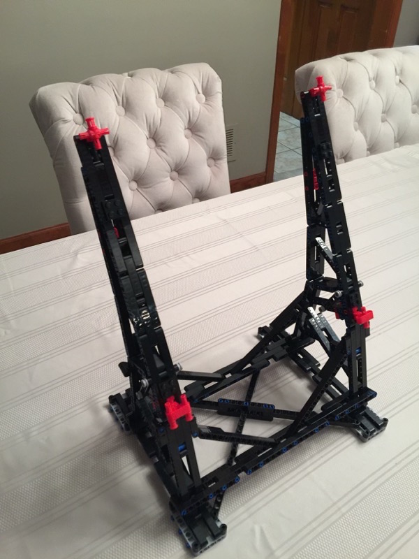 LEGO MOC Efferman's Vertical Stand for Millennium Falcon 75192 by ...
