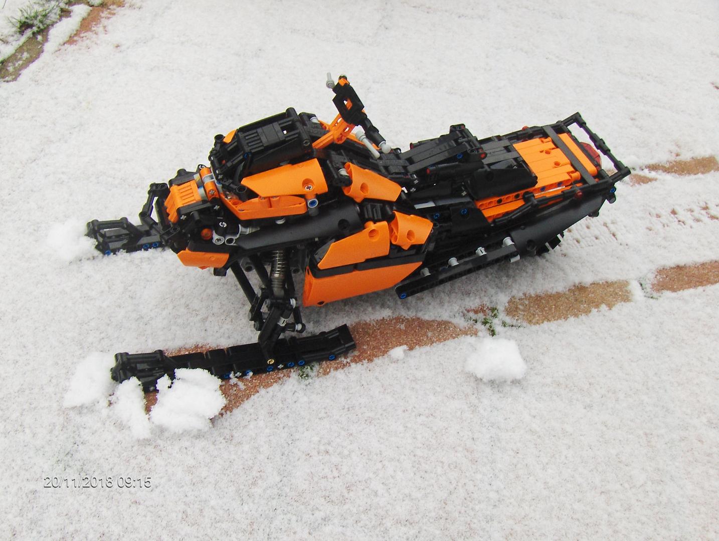 LEGO MOC LEGO Technic Snowmobile With SBrick by KevinMoo | Rebrickable ...