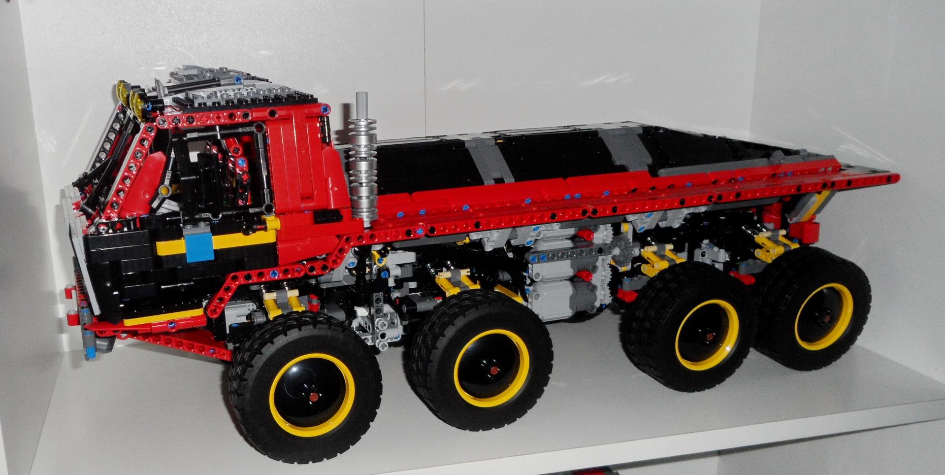LEGO MOC Tatra T813 8x8 PROFA by Madoca1977 | Rebrickable - Build with LEGO
