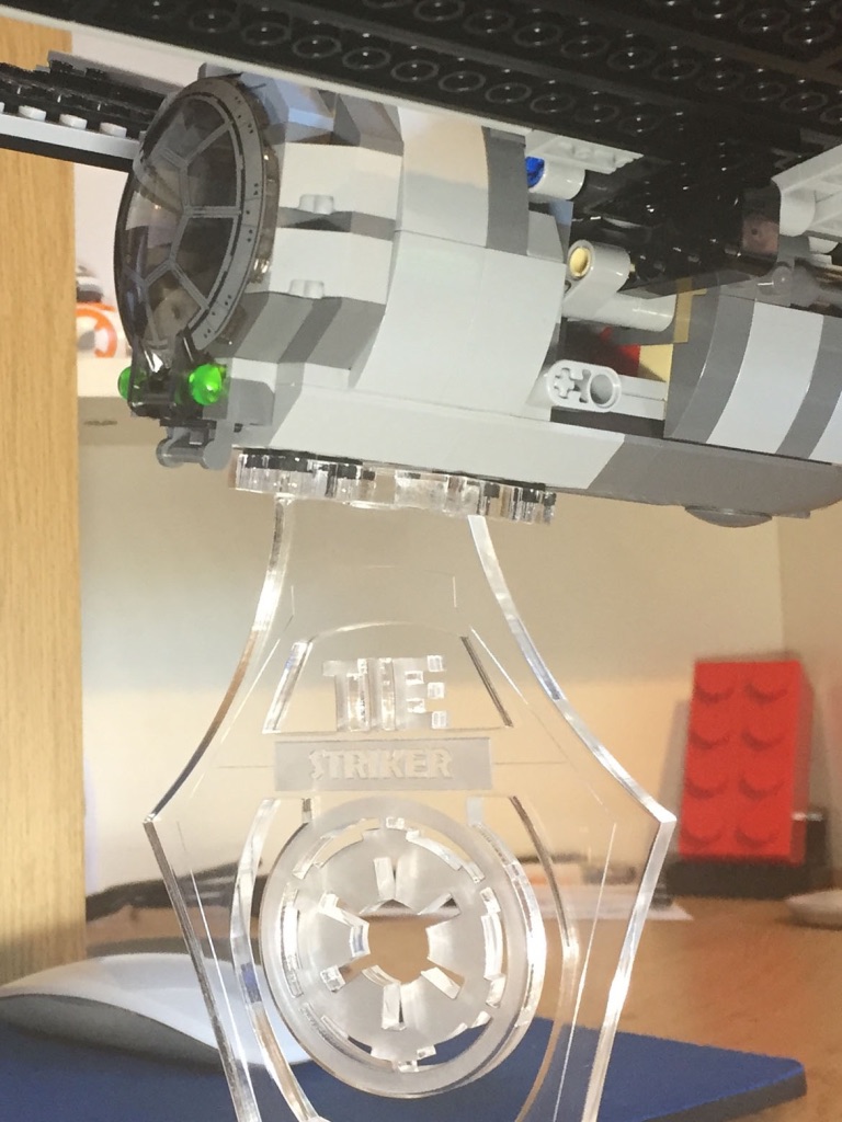 LEGO MOC-39888 Hidden Spring Shooter Mod for TIE Striker (Star Wars ...