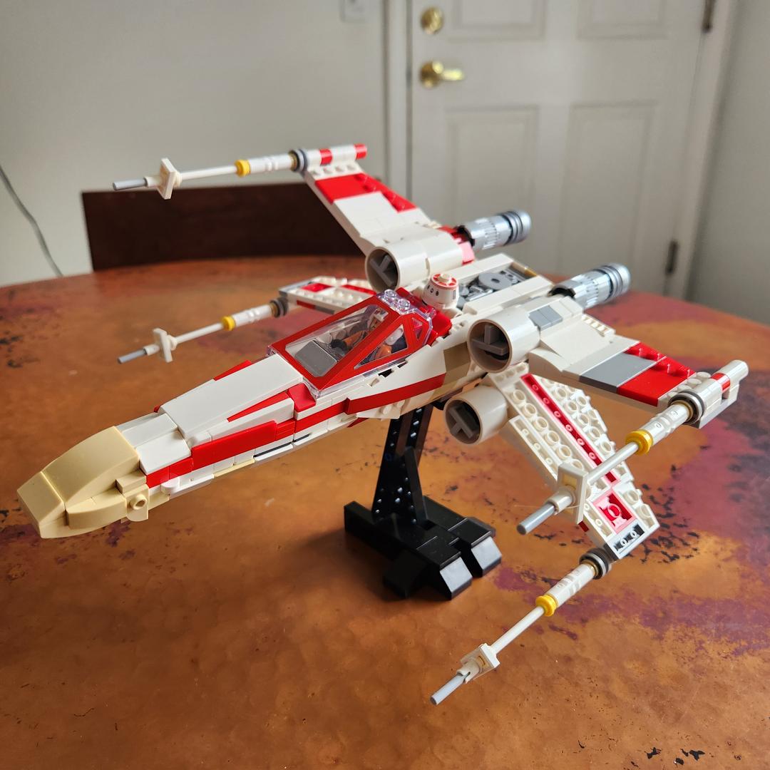 LEGO MOC-197410 Red Five T65b Starfighter (2.0 Update) by BaufmanBricks ...