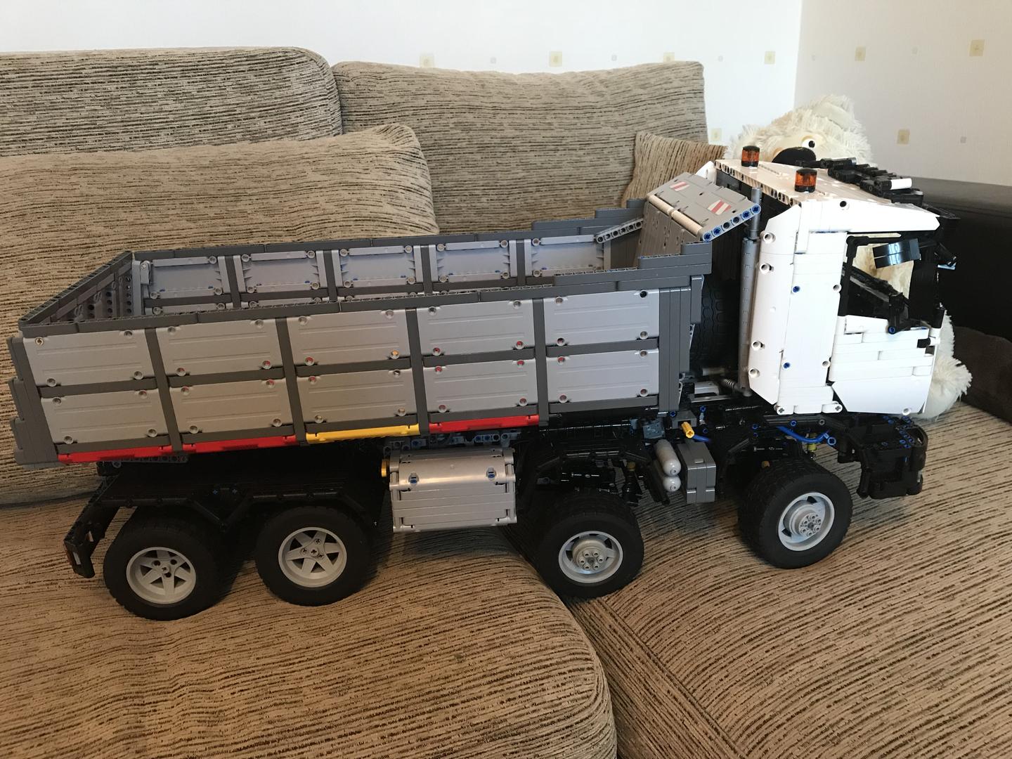 LEGO MOC Dump Truck 8x8 by Lucioswitch81 | Rebrickable - Build with LEGO