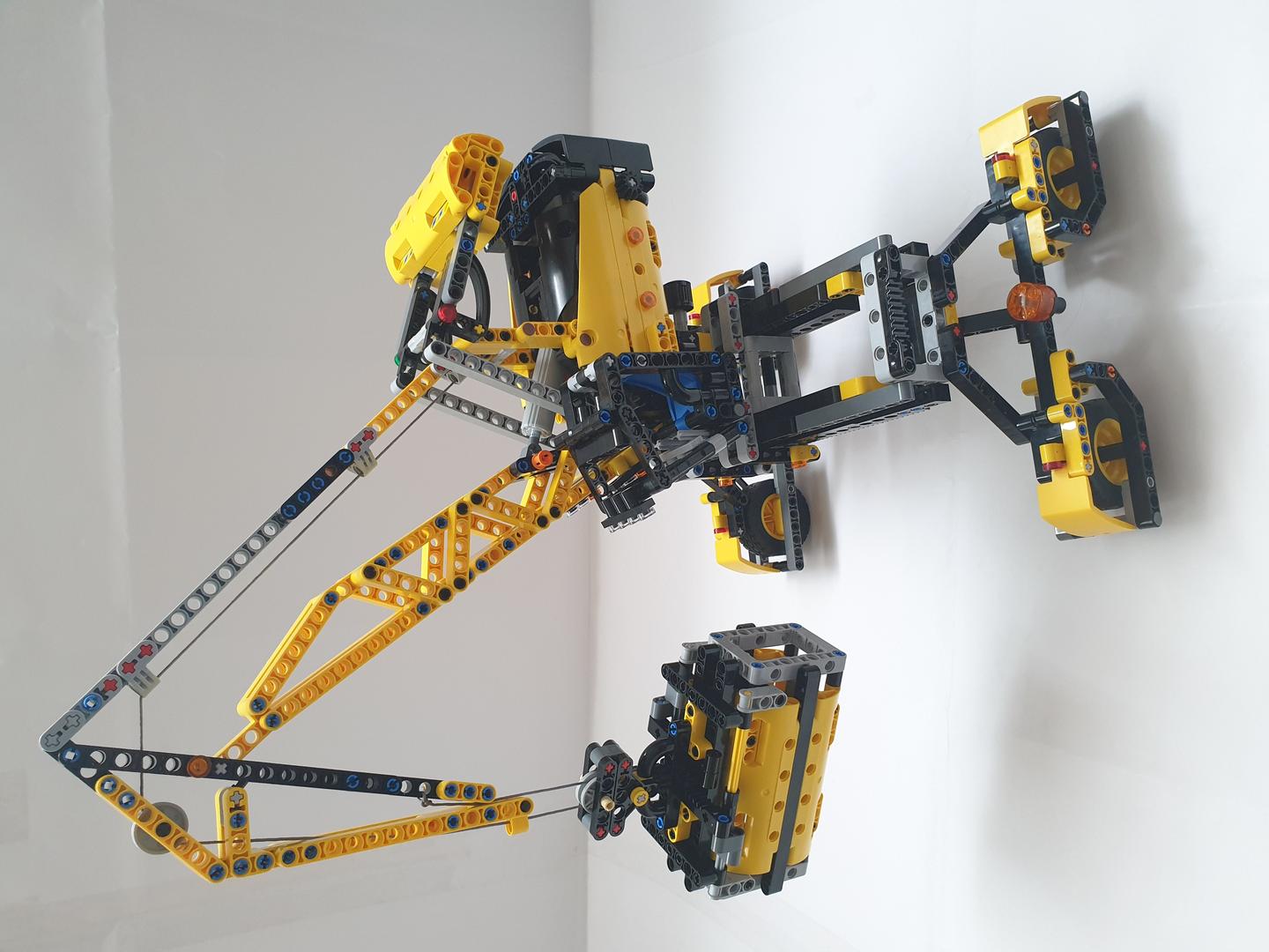 LEGO MOC 42108 Harbour Crane by Nequmodiva | Rebrickable - Build with LEGO