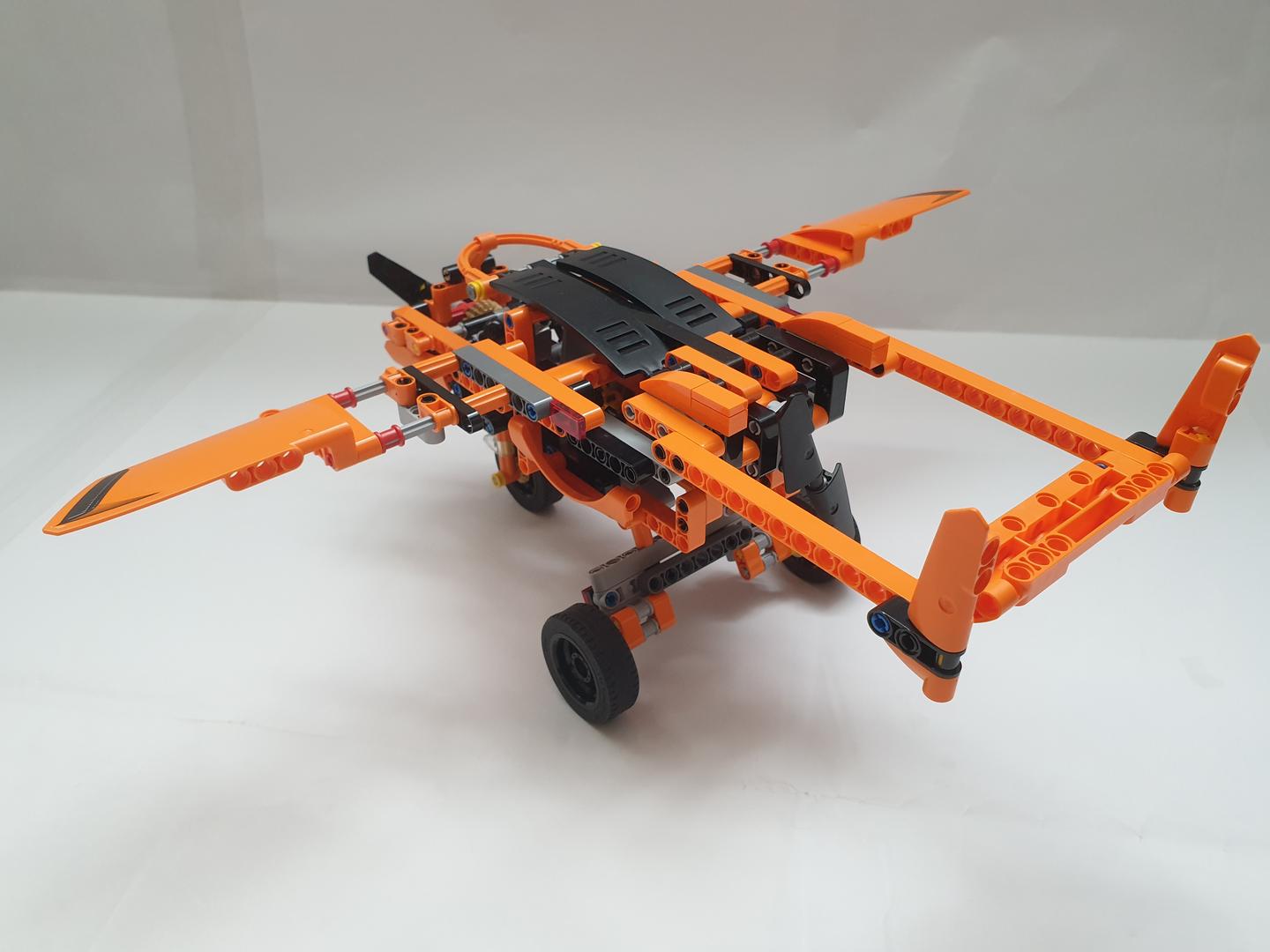 LEGO MOC 42093 Reconnaissance Plane by Inter86 | Rebrickable - Build ...