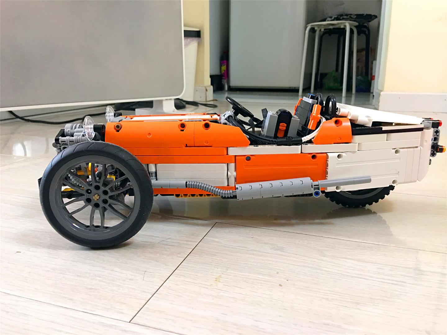 LEGO MOC Morgan Three Wheeler by Nico71 | Rebrickable - Build with LEGO