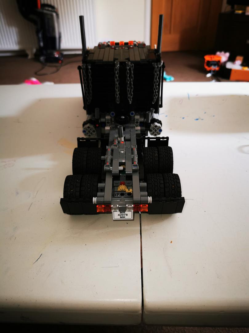 LEGO MOC US Truck ´70s – 42078 Alternate by Janotechnic | Rebrickable ...