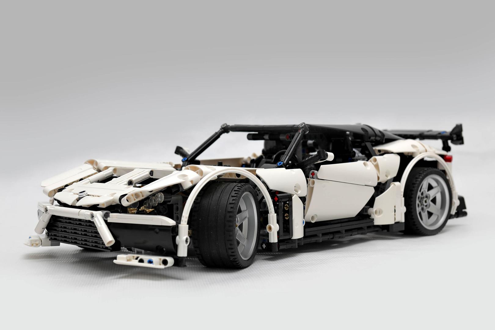 LEGO MOC Volcano RS Supercar by Charbel | Rebrickable - Build with LEGO