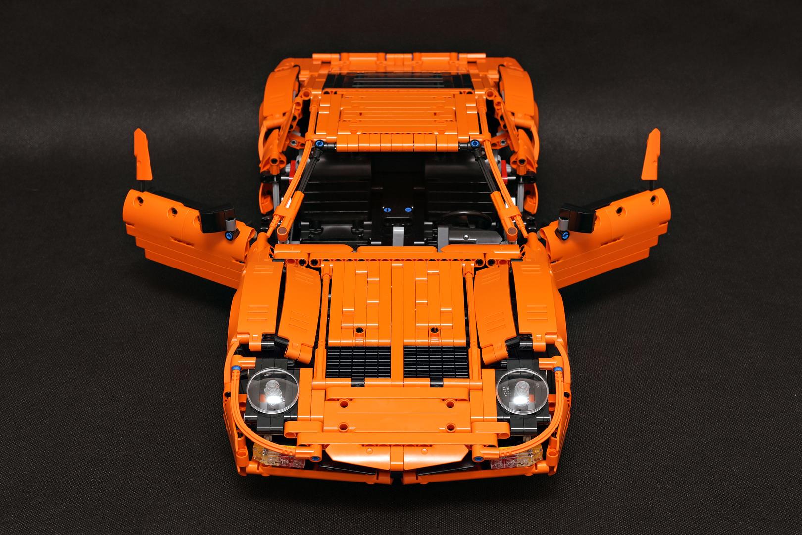 LEGO MOC Lamborghini Miura SV - 42056 B Model by JamesJT | Rebrickable ...