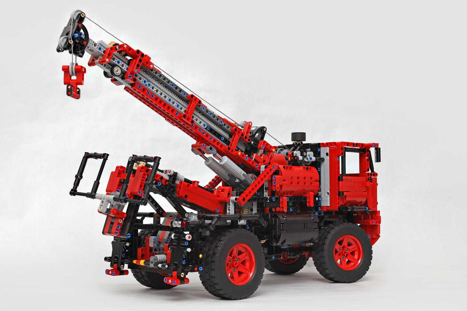 LEGO MOC Lego Tow Truck 42082 c model by the_lego_technic_channel ...