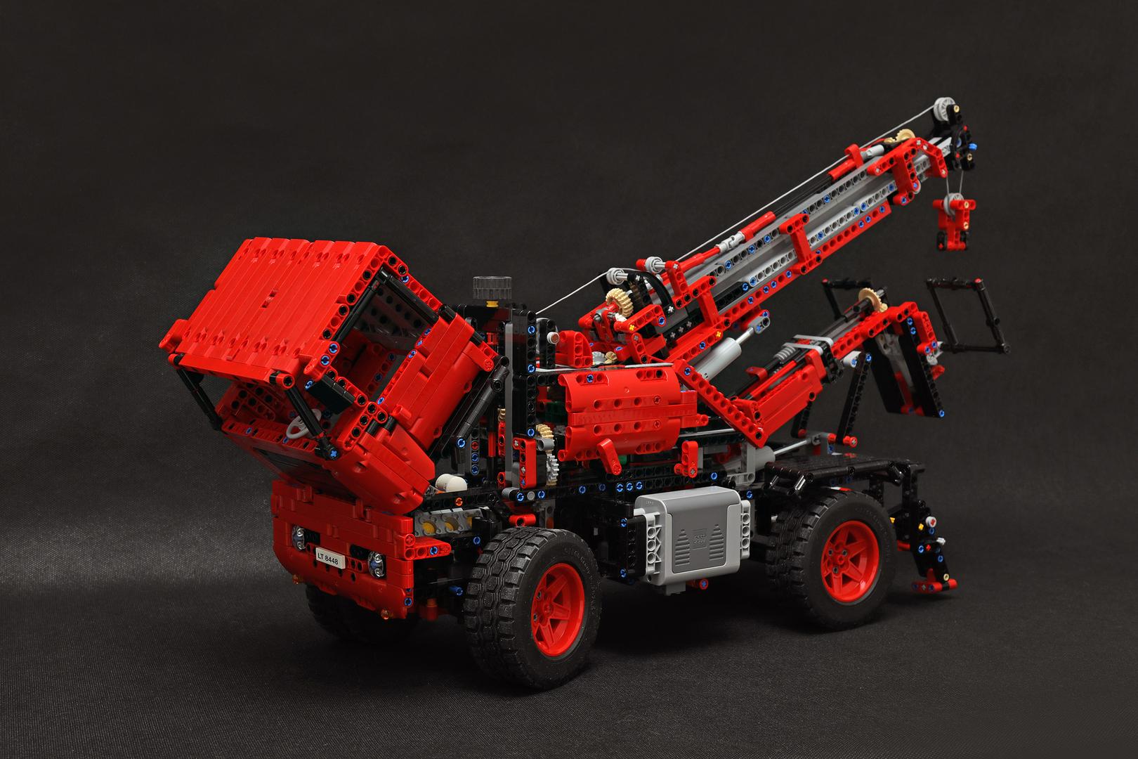 LEGO MOC Lego Tow Truck 42082 c model by the_lego_technic_channel ...