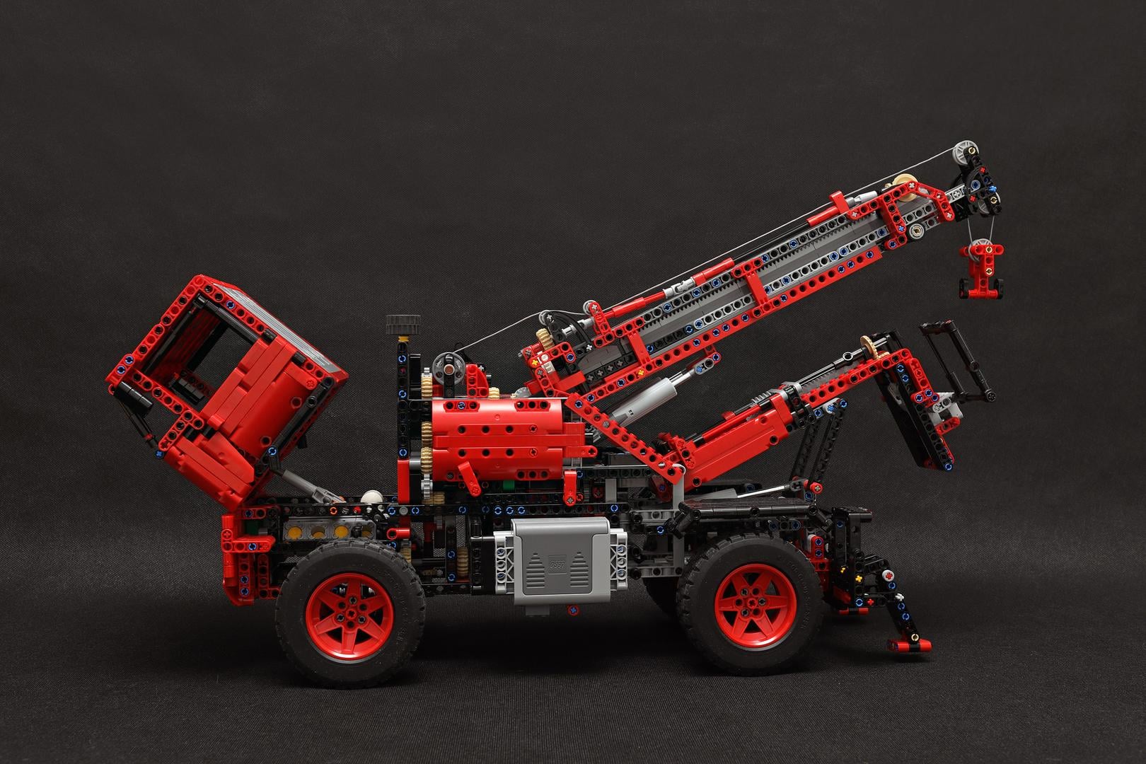 LEGO MOC Lego Tow Truck 42082 c model by the_lego_technic_channel ...