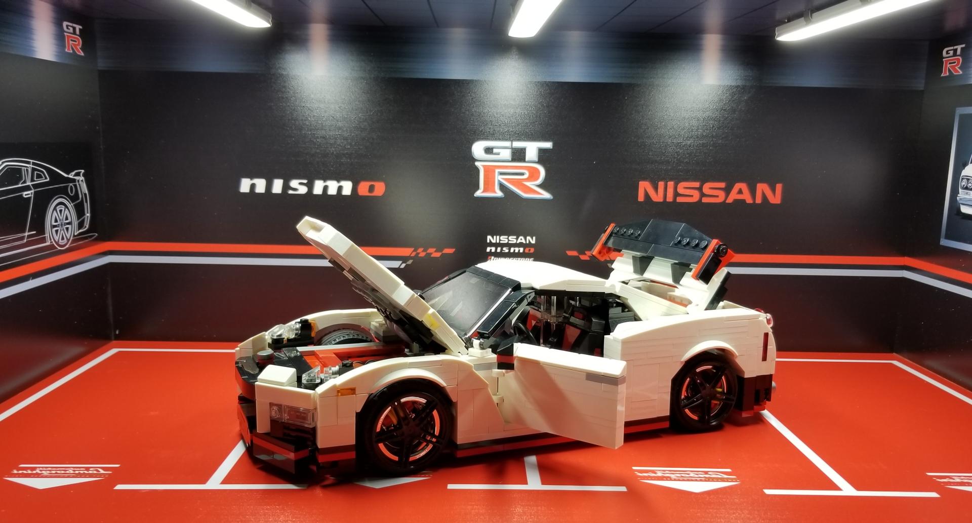 LEGO MOC Nismo Nissan GTR R35 by firas_legocars | Rebrickable - Build ...
