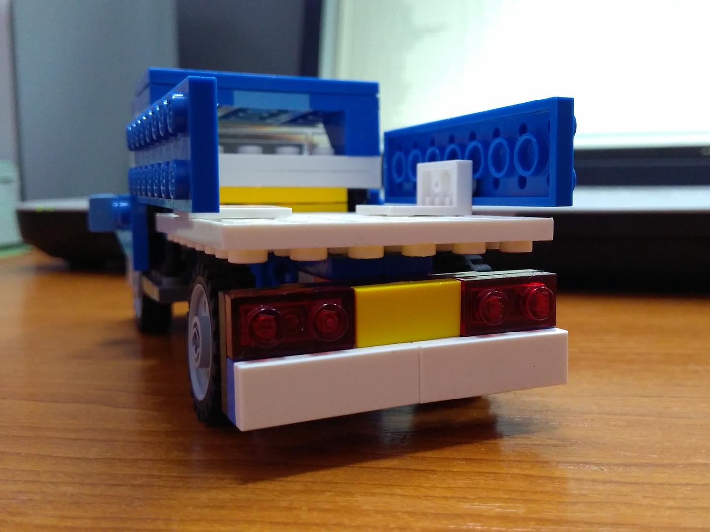 LEGO MOC-1380 6913 "New Truck" (Creator 2014) | Rebrickable - Build ...