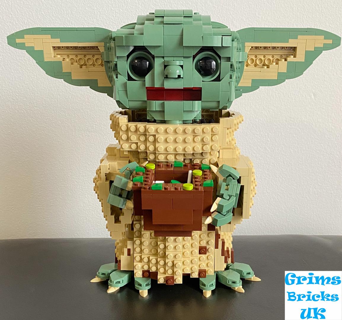LEGO MOC The Child, aka Baby Yoda by Allouryuen | Rebrickable - Build ...