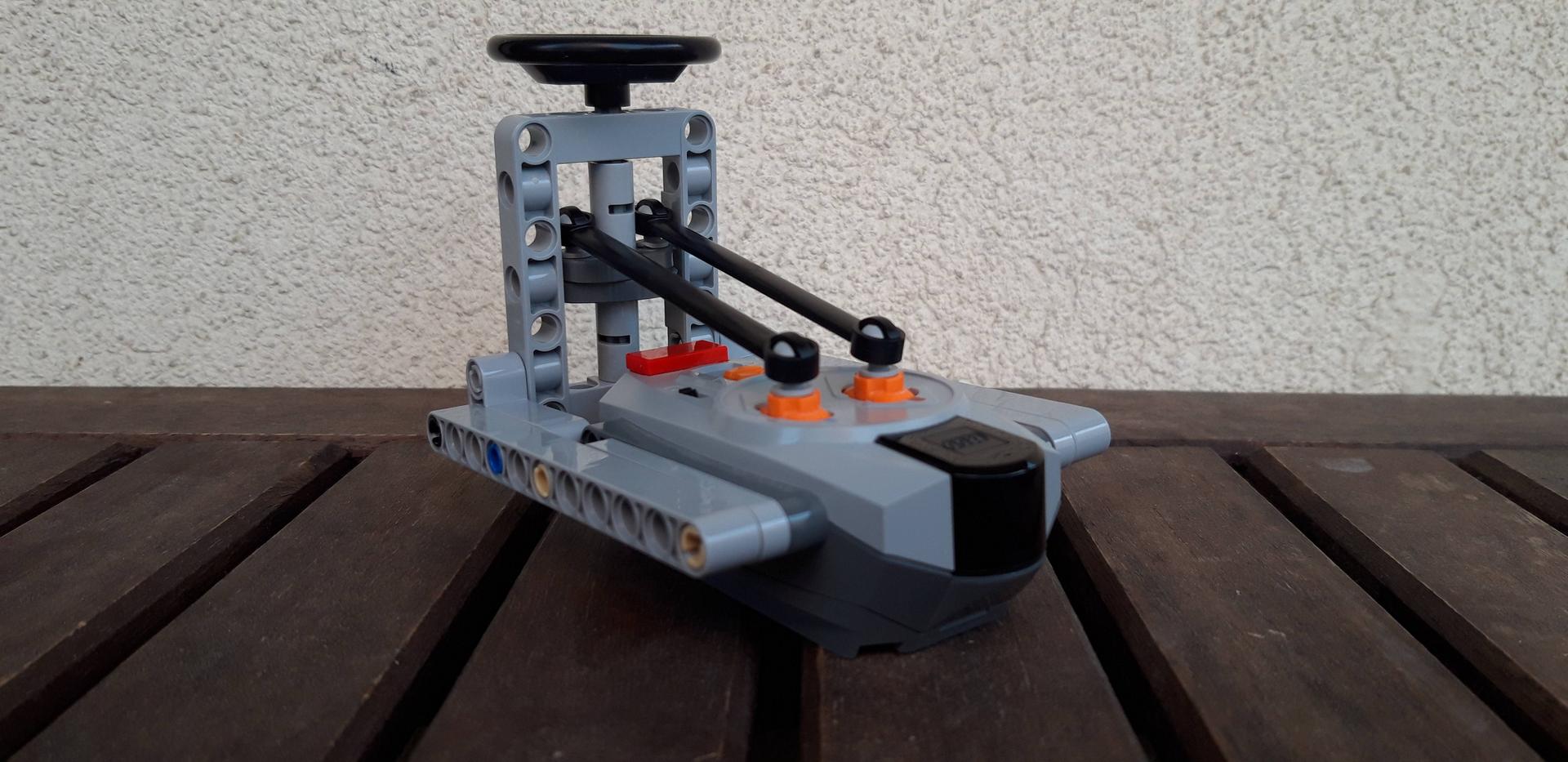 LEGO MOC Steering remote for tracked vehicles by jmarshall ...