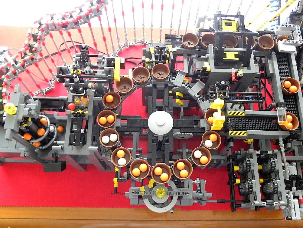 LEGO MOC Akiyuki Ball Factory New Style (V3) by BrickPolis ...