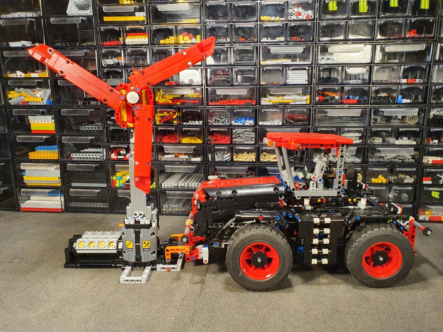 LEGO MOC Claas Xerion 5000 TRAC VC with 8 attachments (42082 c-model ...