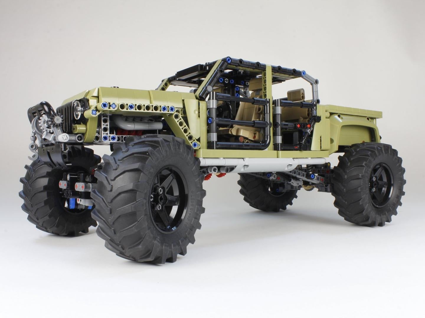 LEGO MOC 42110 C model - Jeep Wrangler Bruiser Conversion by gyenesvi ...