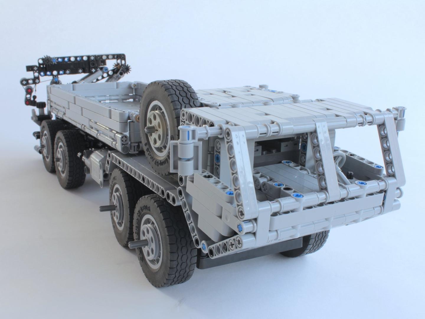 LEGO MOC Oshkosh HEMTT M985 by Stinkwell_exhaust_creations ...