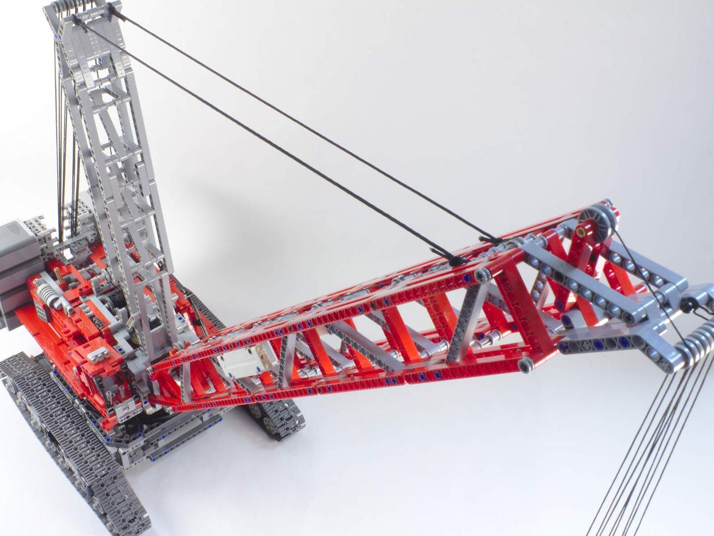 LEGO MOC MOC Crawler Crane by HRU Bricks | Rebrickable - Build with LEGO