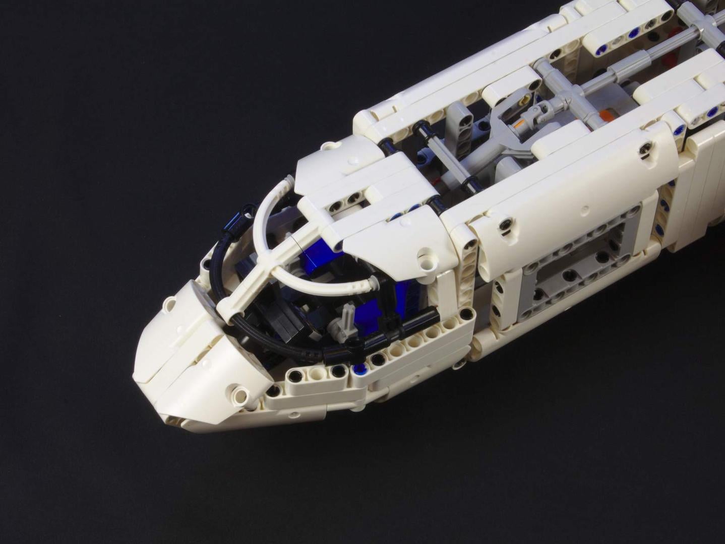 LEGO MOC Cargo plane with 4 engines by zz0025 | Rebrickable - Build ...