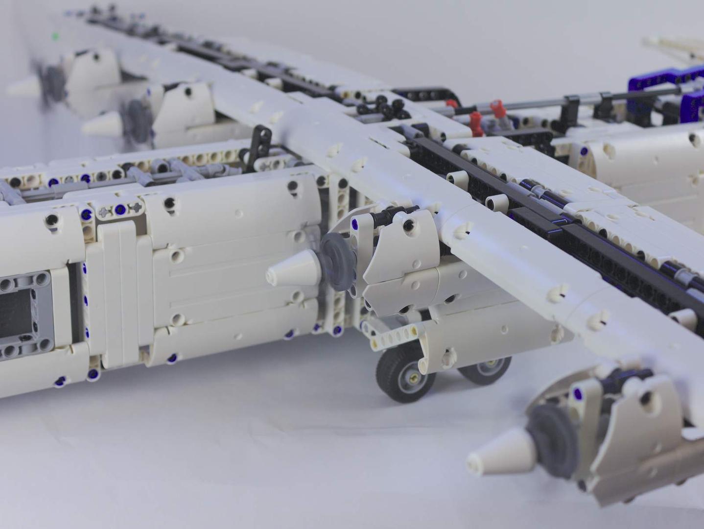 LEGO MOC Cargo plane with 4 engines by zz0025 | Rebrickable - Build ...