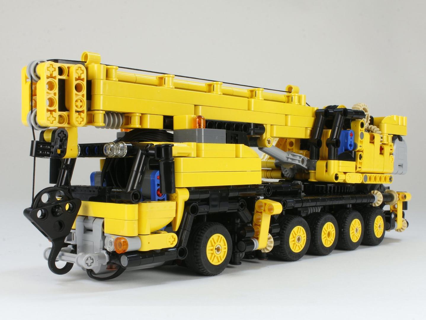LEGO MOC CRANE MK 2.5 by LegoGlen | Rebrickable - Build with LEGO