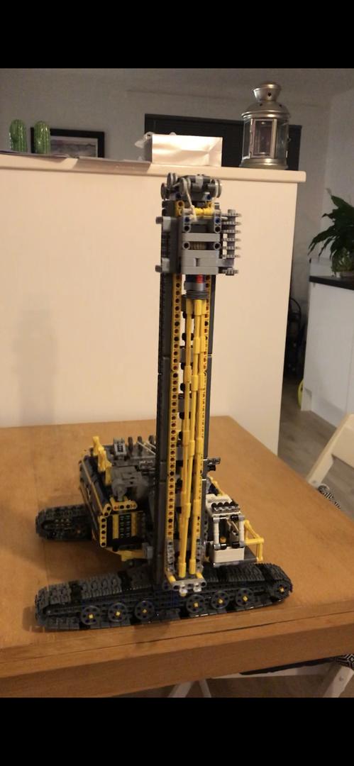 LEGO MOC Drill rig- 42055 C model by BrickbyBrickTechnic | Rebrickable ...