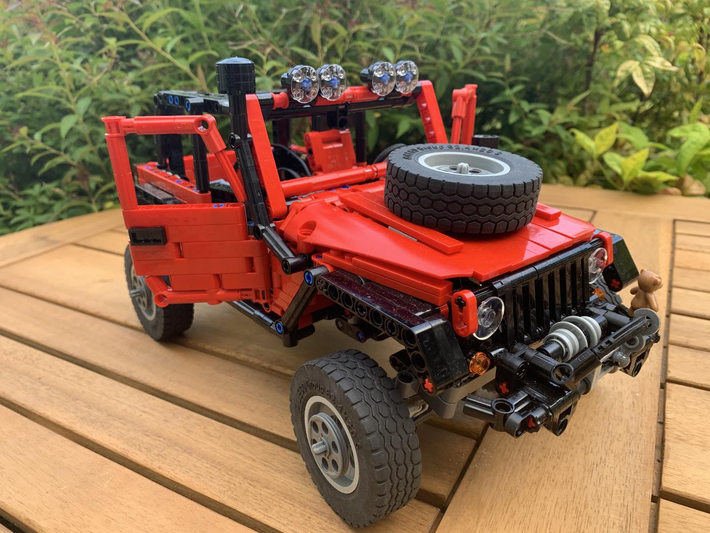 LEGO MOC Jeep Wrangler by Madoca1977 | Rebrickable - Build with LEGO