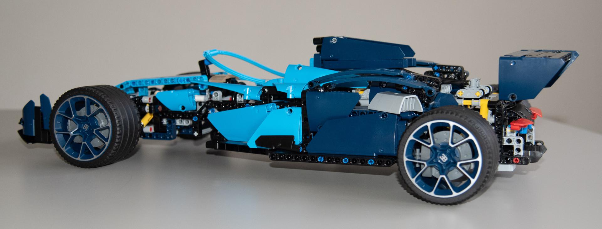 LEGO MOC LEGO Technic 42083 Bugatti Chiron alternative model - F1 car ...