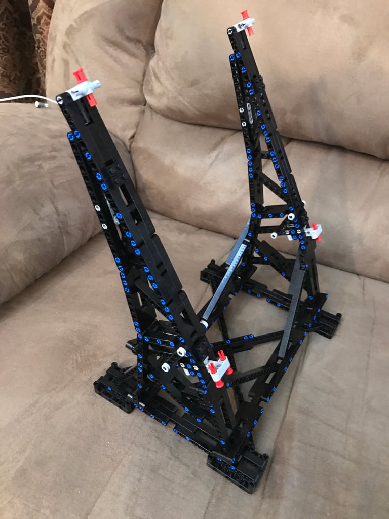 LEGO MOC Efferman's Vertical Stand for Millennium Falcon 75192 by ...