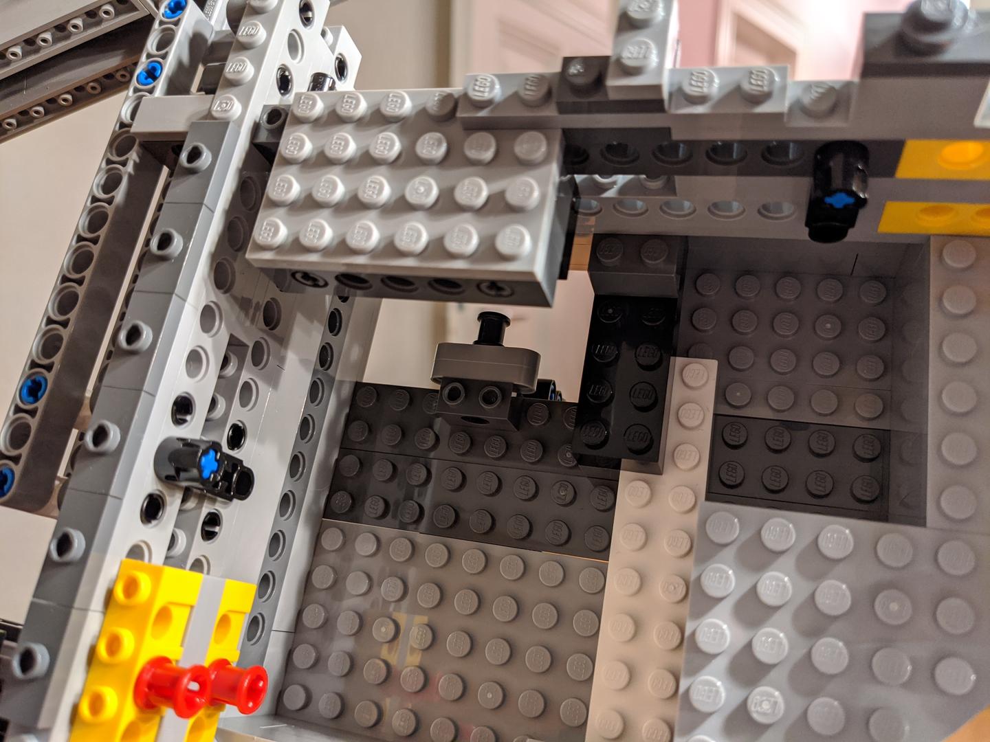 LEGO MOC Efferman's Vertical Stand for Millennium Falcon 75192 by ...