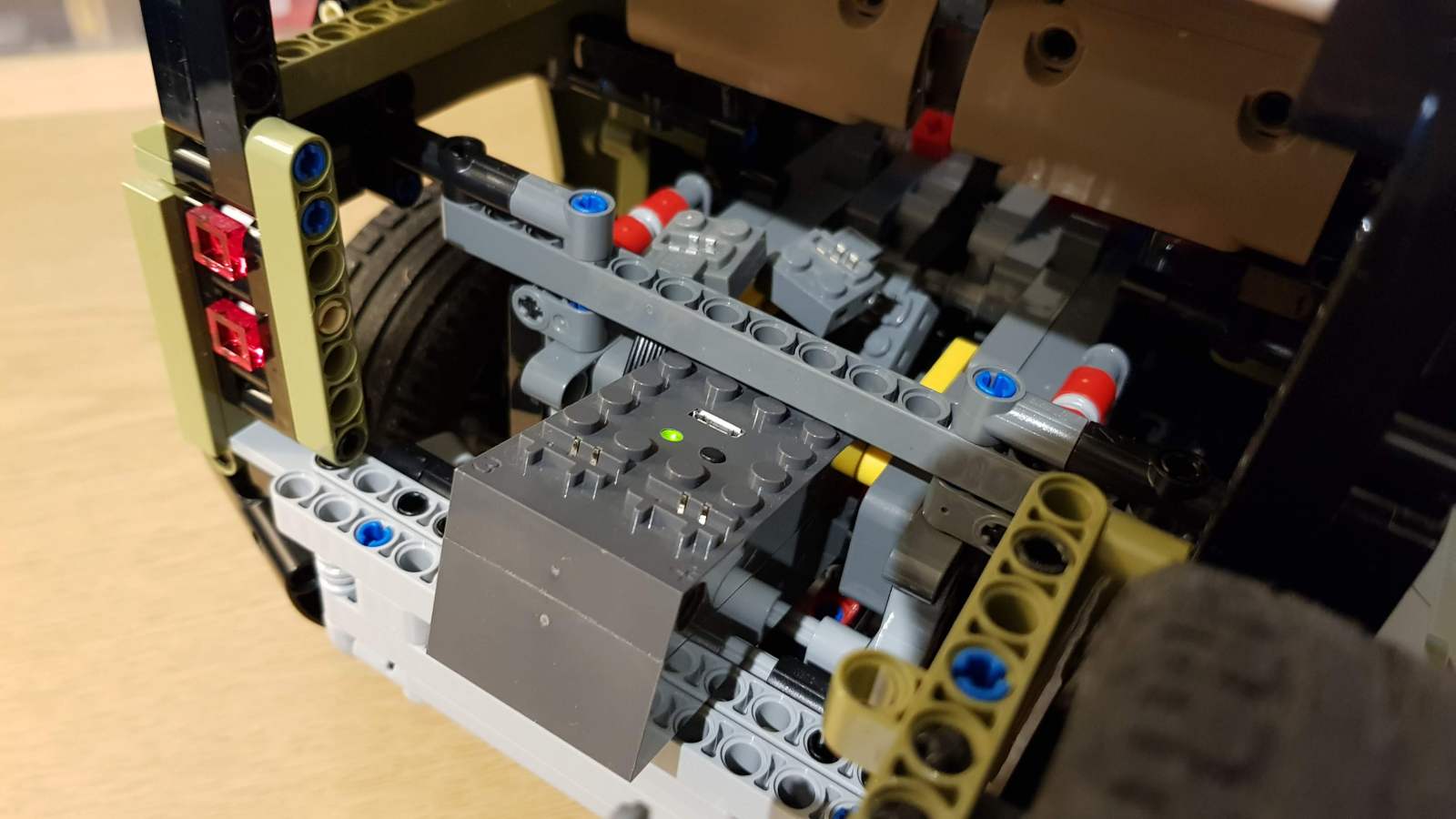 LEGO MOC BUWIZZ Motorized chassis for Set 42110 Land Rover Defender by ...