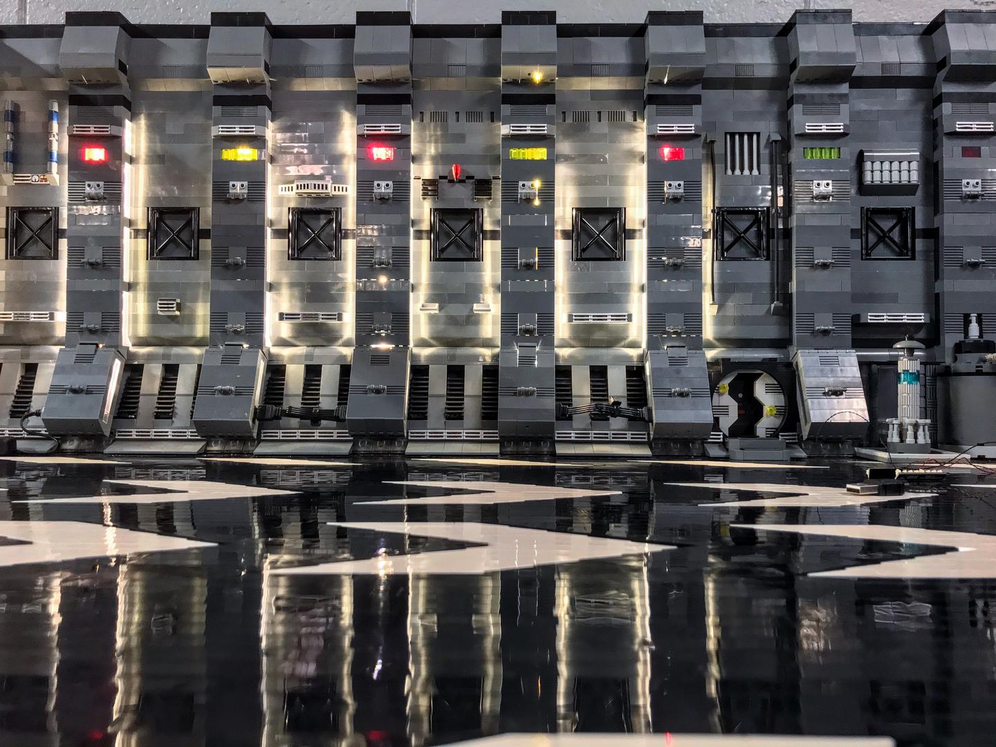 LEGO MOC Docking Bay 327 by CyberLogic | Rebrickable - Build with LEGO