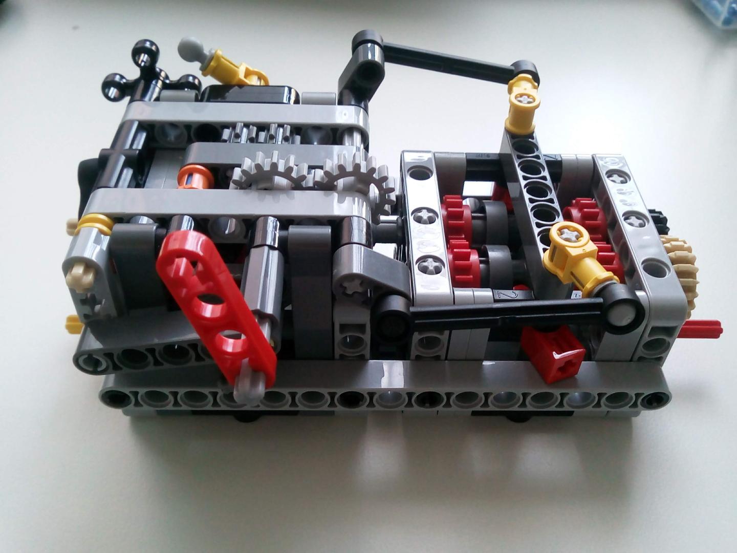 LEGO MOC 8 Speed Sequential Gearbox V3 by Charbel | Rebrickable - Build ...