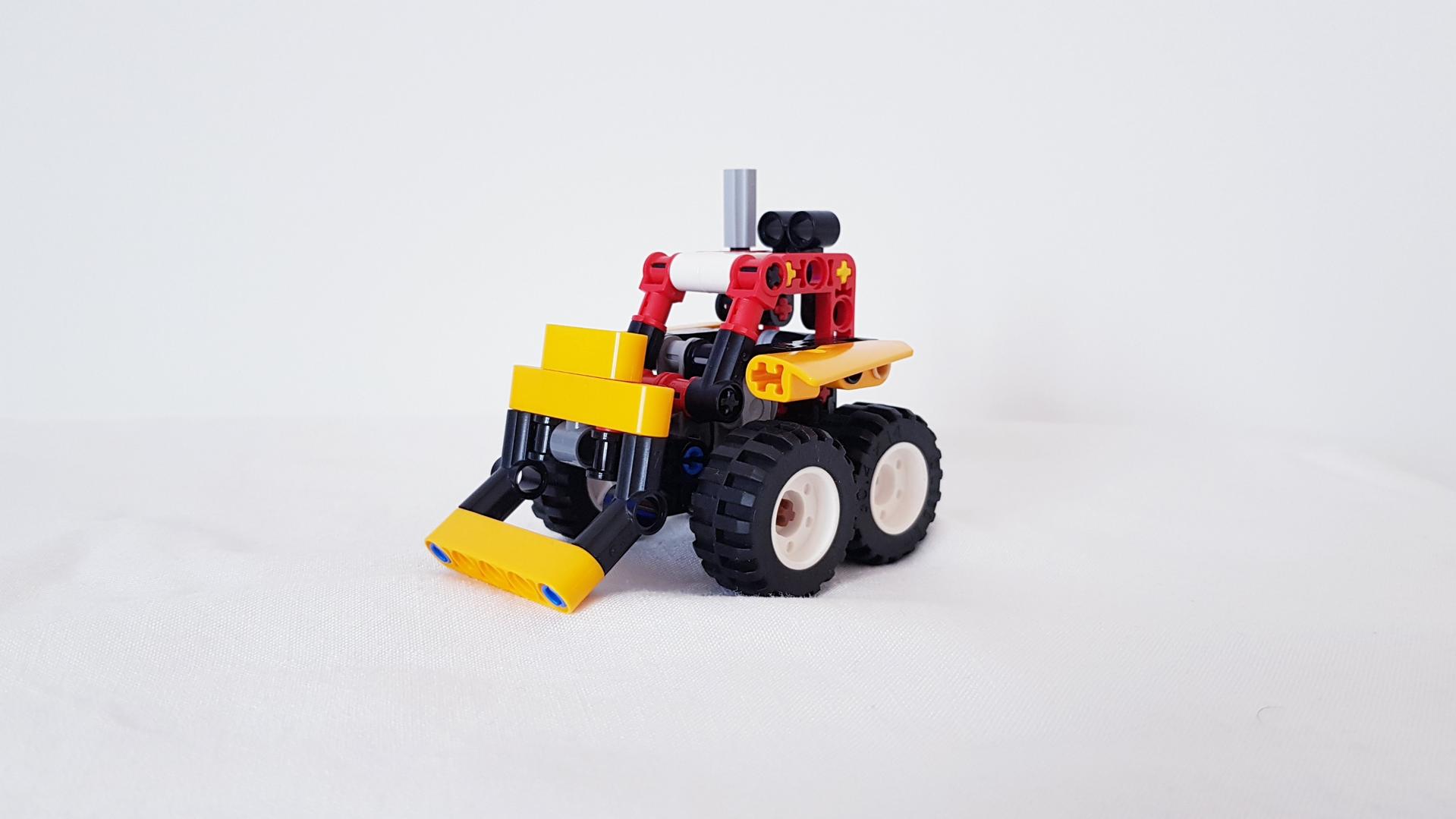 LEGO MOC 42101 Bobcat by Keep On Bricking | Rebrickable - Build with LEGO