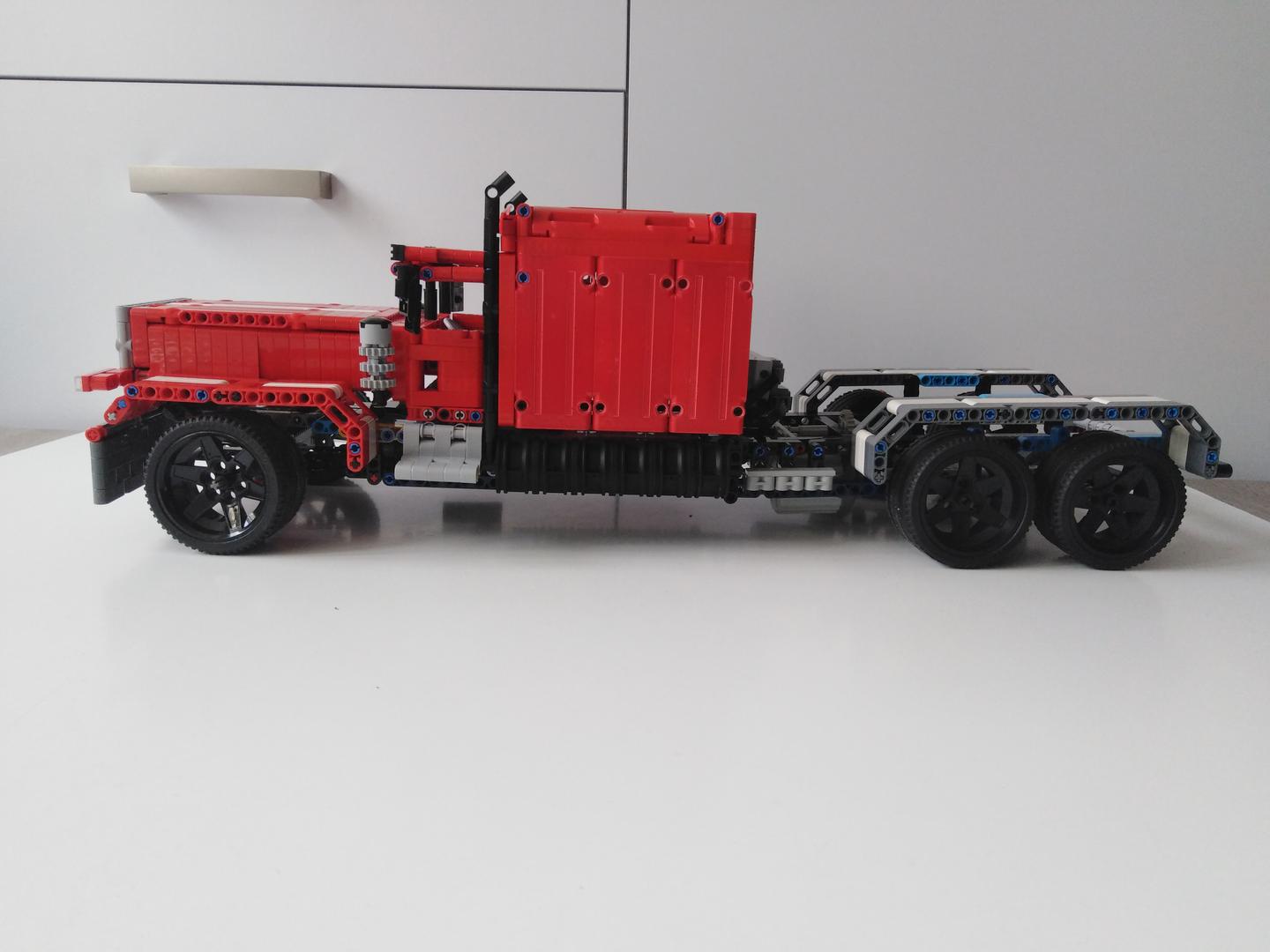 LEGO MOC Peterbilt Truck - RC by dede_aja_tuh | Rebrickable - Build ...