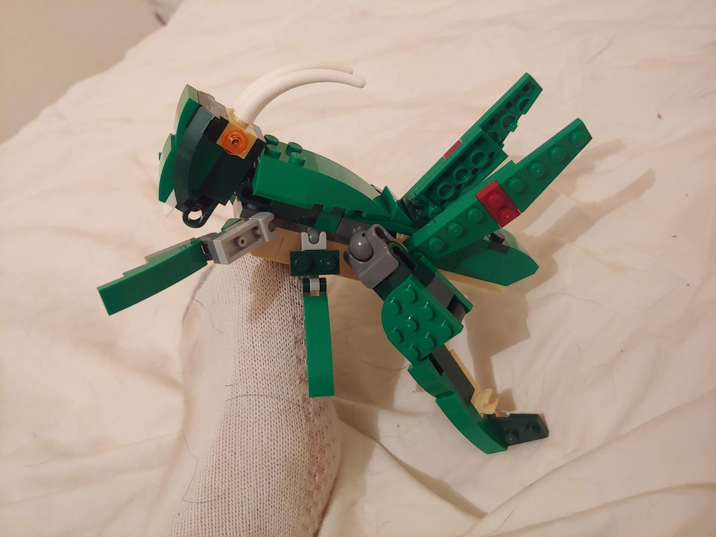 LEGO MOC 31058 Grasshopper by apparat | Rebrickable - Build with LEGO