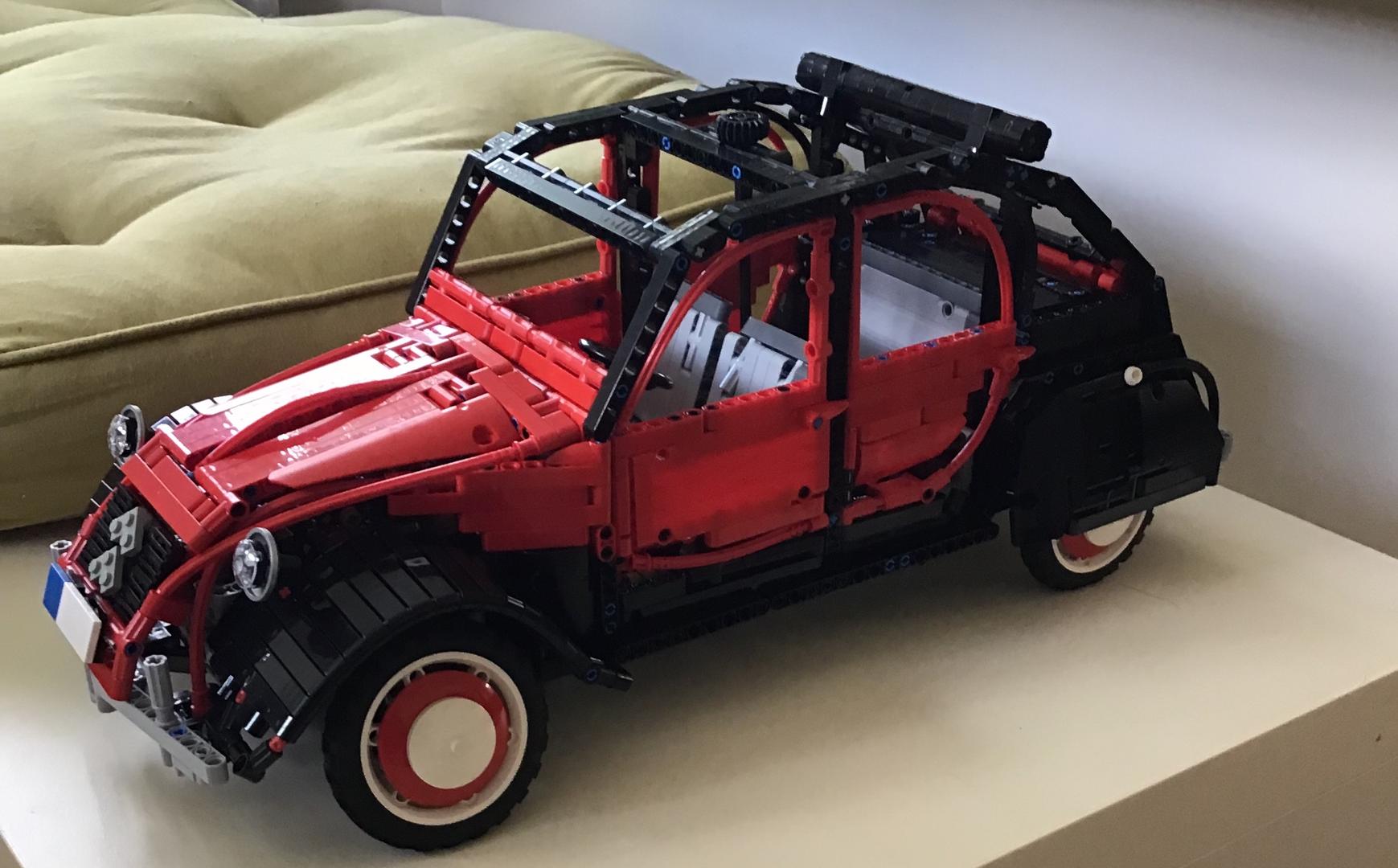 LEGO MOC Citroen 2CV Charleston by Nico71 | Rebrickable - Build with LEGO