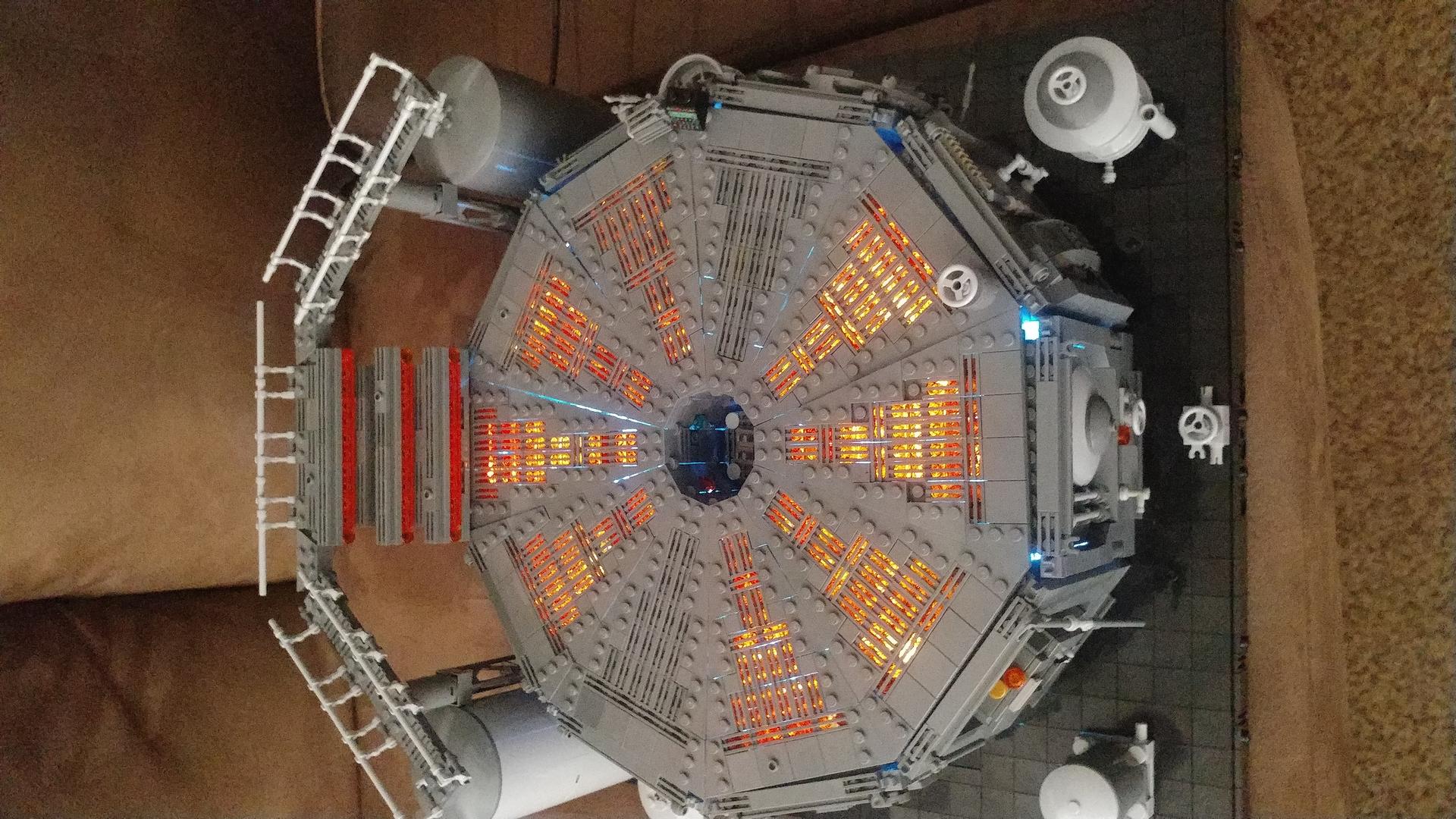 LEGO MOC Carbon Freeze Chamber by IScreamClone | Rebrickable - Build ...